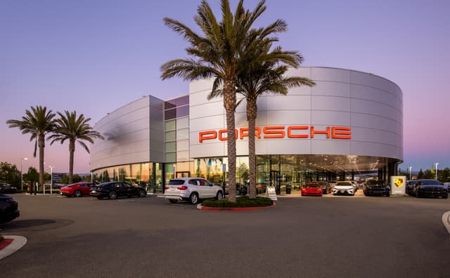 Porsche Irvine | Orange County Porsche Center